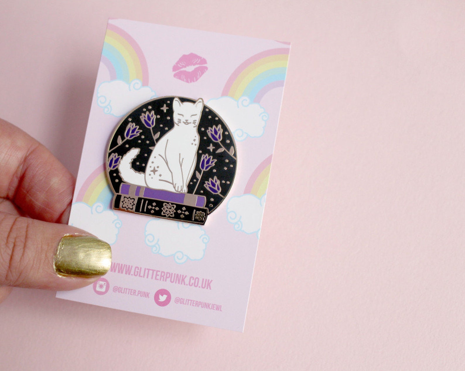 Book Loving Cat Enamel Pin Enamel Pin Cat Lover Gift Book Lover White ...