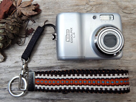 Handwoven Key Chains/key Fob Modern Wristlet Key Chain - Etsy