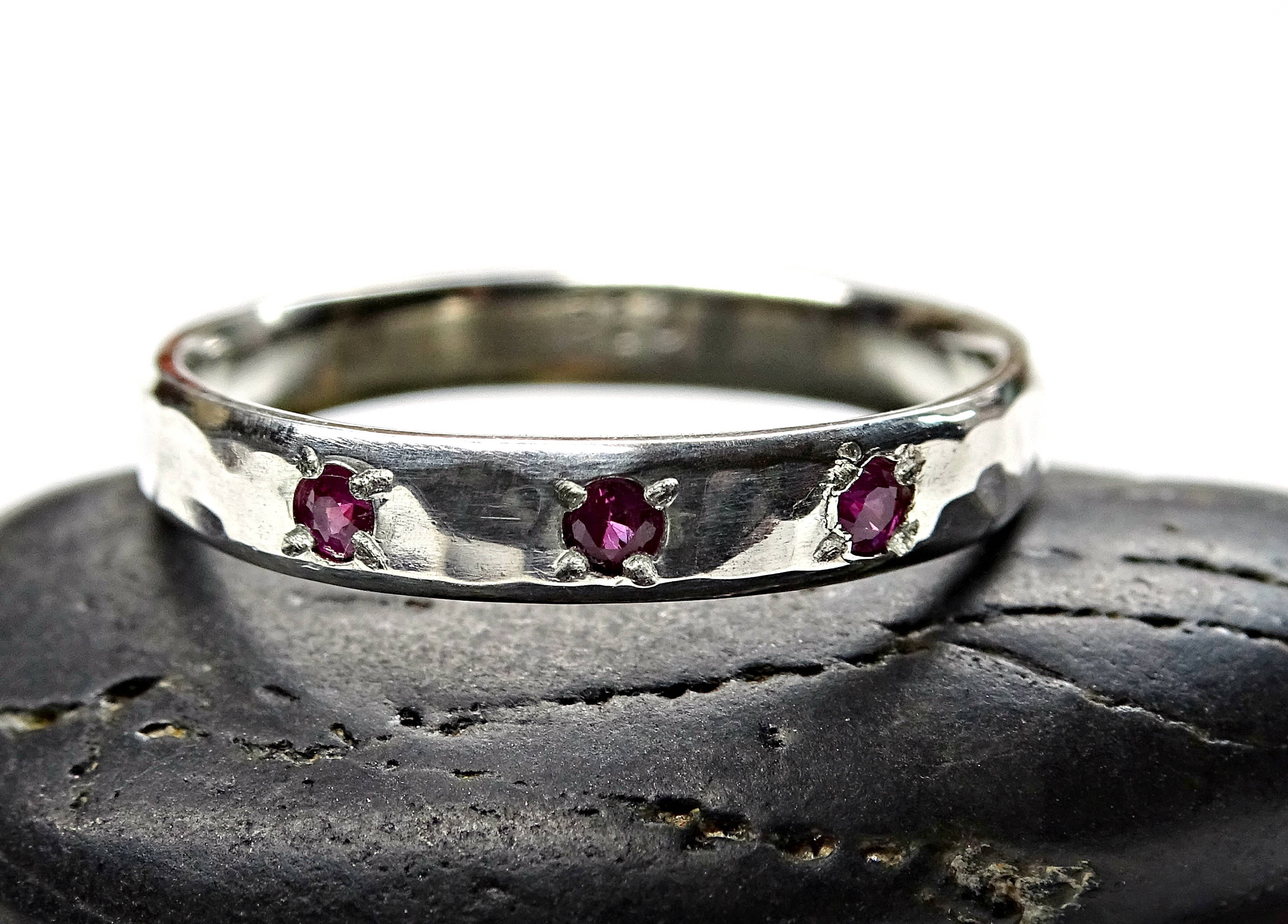Gemstone wedding band ruby unisex wedding ring hammered mens | Etsy