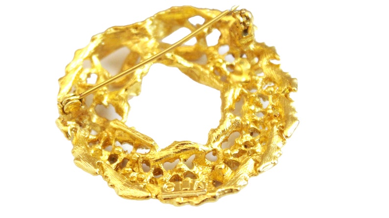 Vintage Lia Signed Christmas Wreath Gold Tone Crystal Red Etsy