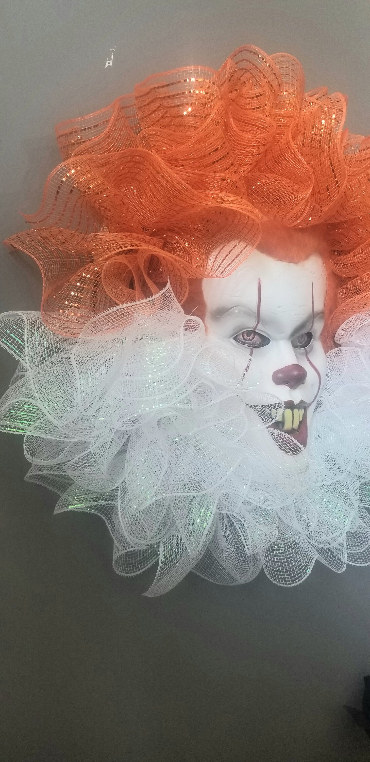 Pennywise Halloween Wreath, Creepy Clown Deco Mesh Wreath - Etsy