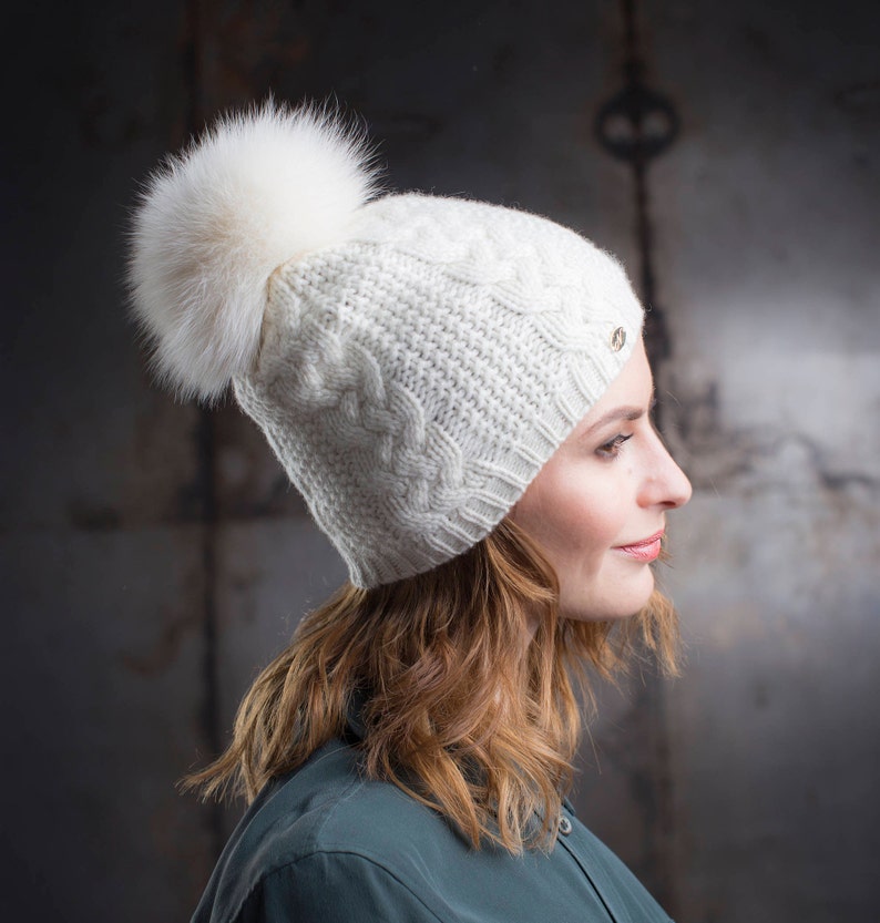 100% CASHMERE Hat With Detachable Real Fur Pom Pom Hat. Italian ...
