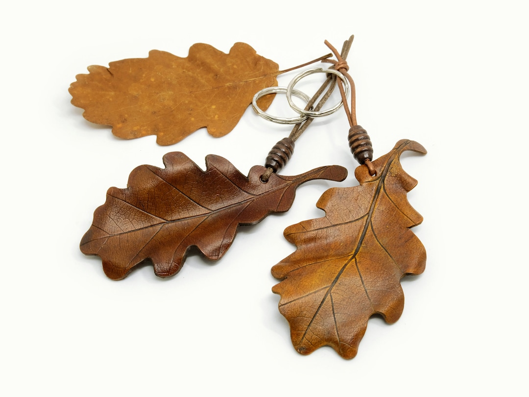 Beautiful Oak Leaf Key Fob | One-of-a-kind Bag Accessories | Cute Leather Keyring | Brown Autumn ...
