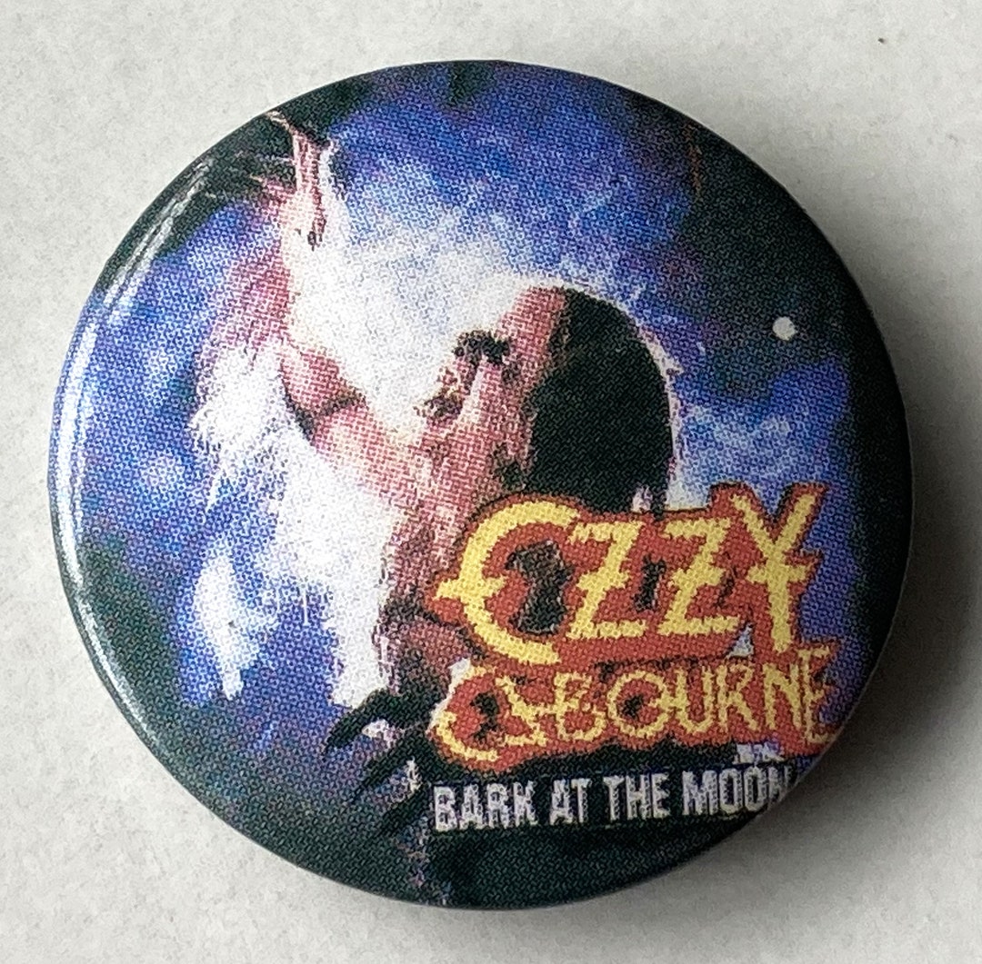 OZZY OSBOURNE Bark at the Moon Small Vintage Metal Button Style Pin ...