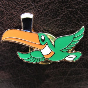 GUINNESS Small Toucan & Pint Shaped Metal Pin Badge Made in | Etsy