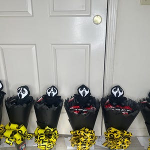 Eternal Scream Flower Bouquets (scream Plushie Included) - Etsy
