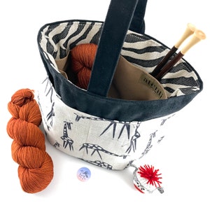 Atenti Tall Caddy Giraffe Black & White Print 8pockets Crochet Caddy ...