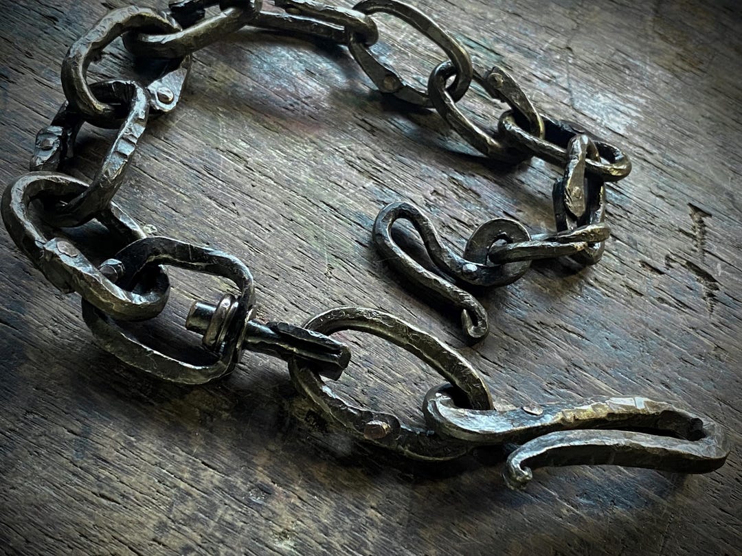 Junk Style Wallet Chain / forged and Riveted Brass / B - Etsy