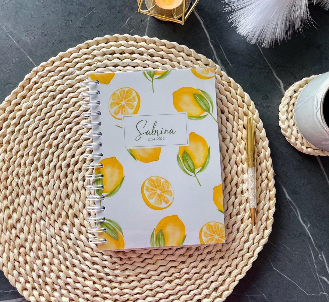 2025-2026 Weekly Planner - 2025-2026 Diary - Weekly Agenda ...