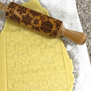Snowflake 3 Embossed Rolling Pin Embossing Christmas Pattern Engraved ...