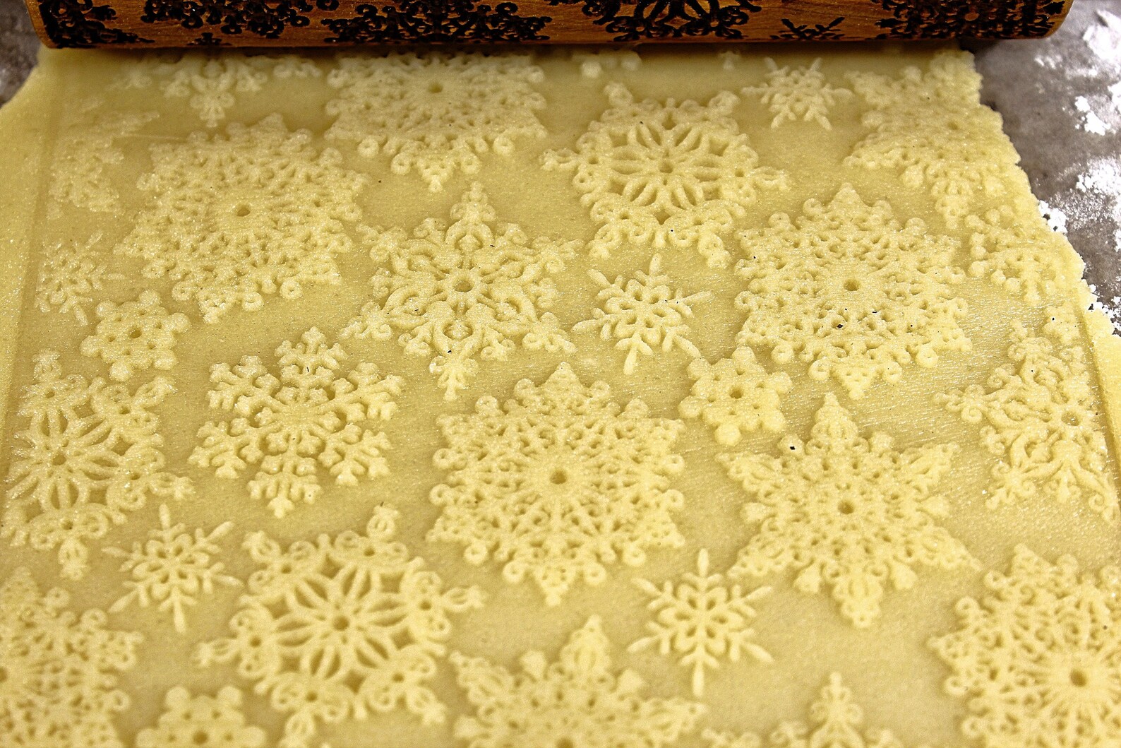 Snowflake 3 Embossed Rolling Pin Embossing Christmas Pattern | Etsy