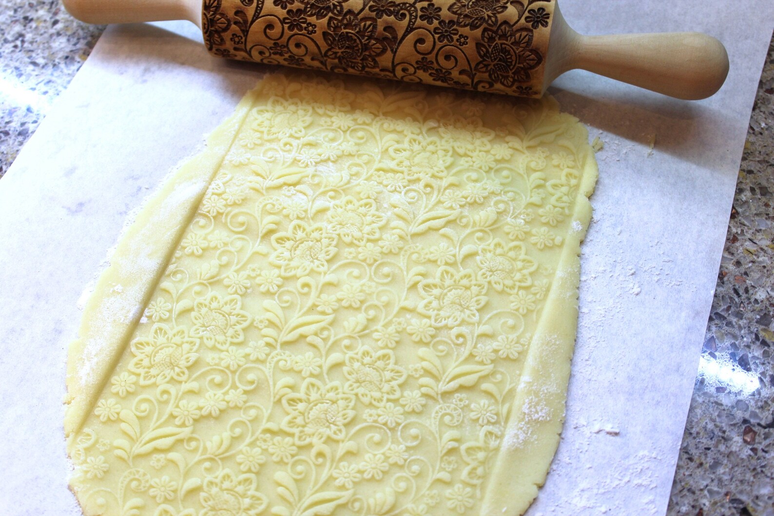 Spring Flower Embossed Rolling Pin Embossing Dough Roller - Etsy