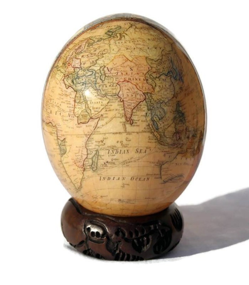 World Map With Big Five Animal Heads on Authentic Ostrich Egg - Etsy