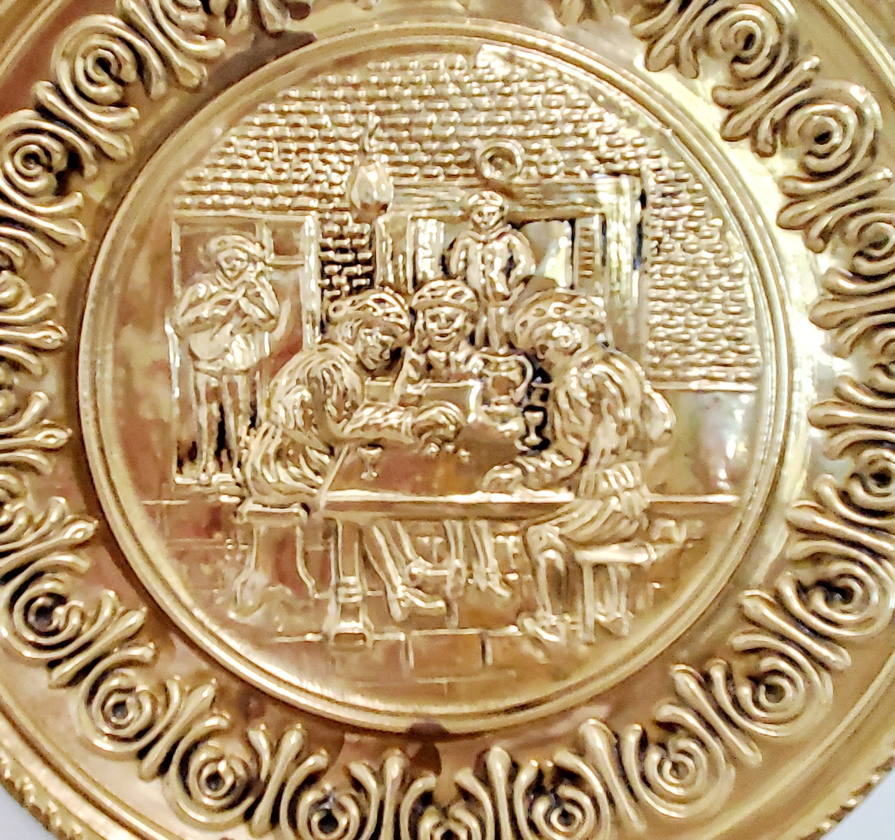 Large Round Vintage Metal Gold Display Plate Depicts Men - Etsy