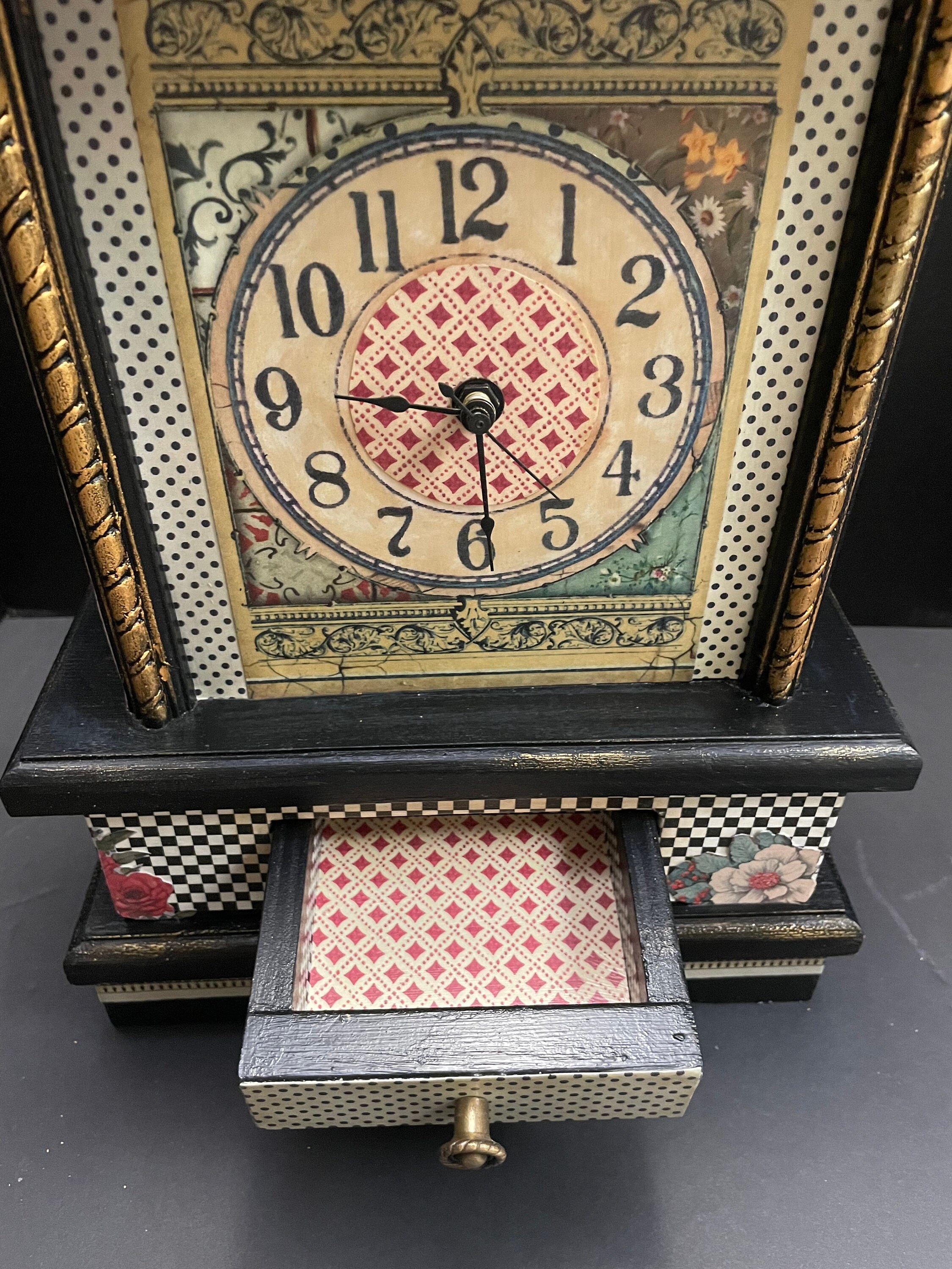Little Red Riding Hood Mantle Clock - Etsy