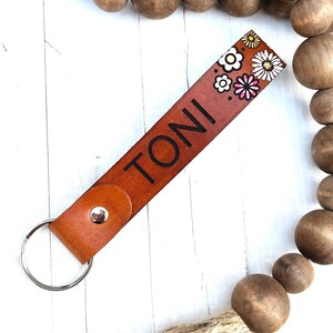 Vibrant Flower Leather Key Ring, Tooled and Stamped Leather, Hand ...