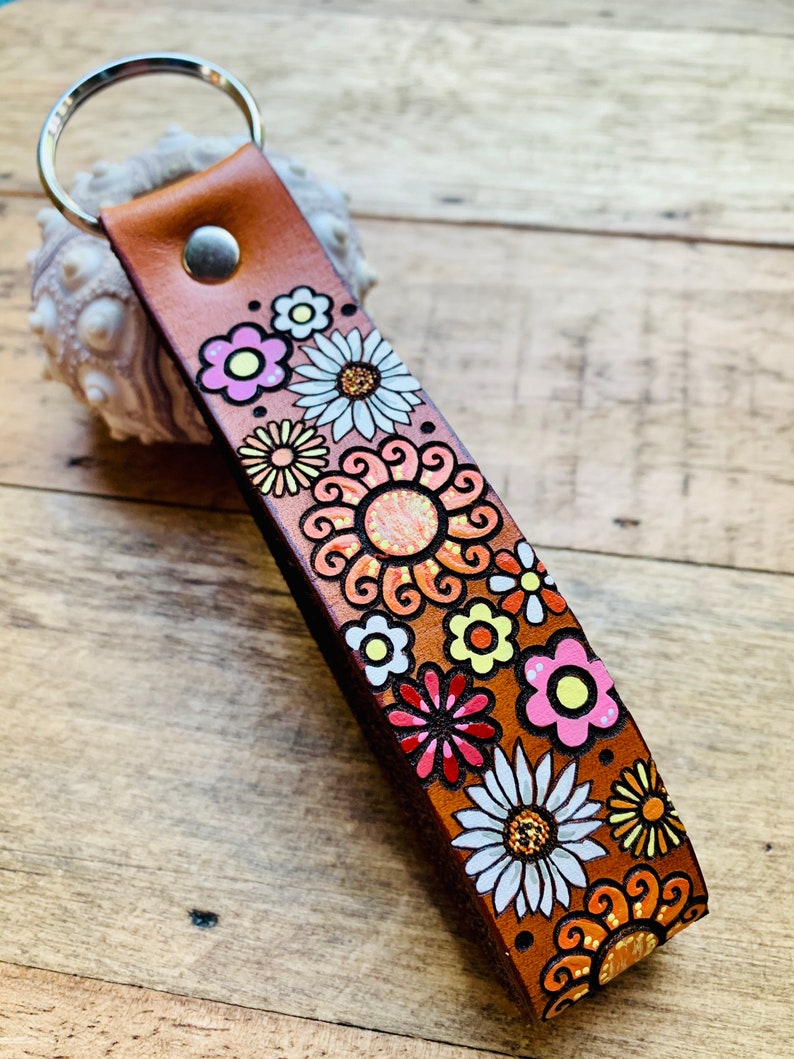 Vibrant Flower Leather Key Ring, Tooled and Stamped Leather, Hand ...