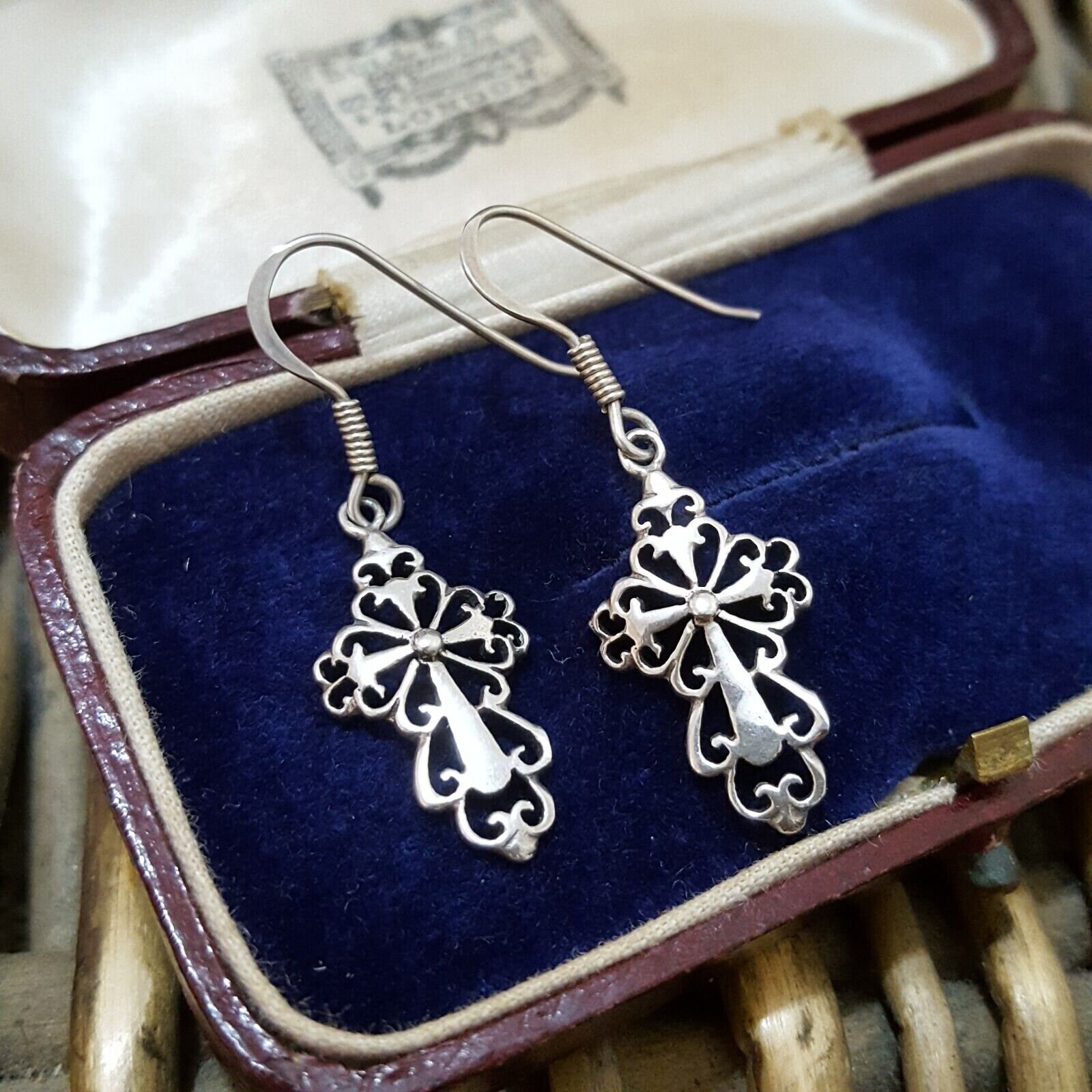 Qvc kelly hoppen jewellery store