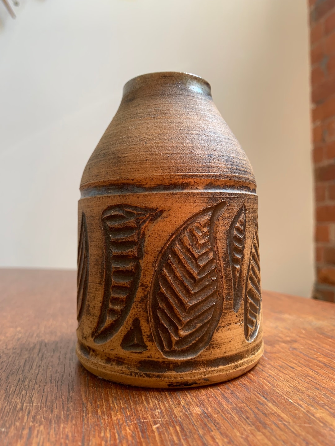 Signed Studio Pottery Vase: Hand Thrown, Incised Leaf Design - Etsy