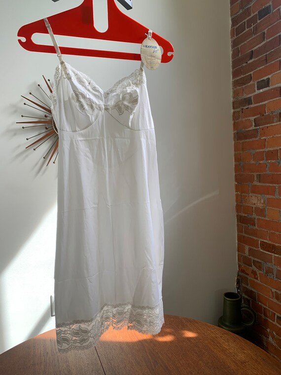Sexy short vintage dead stock Kayser Lingerie white s… - Gem