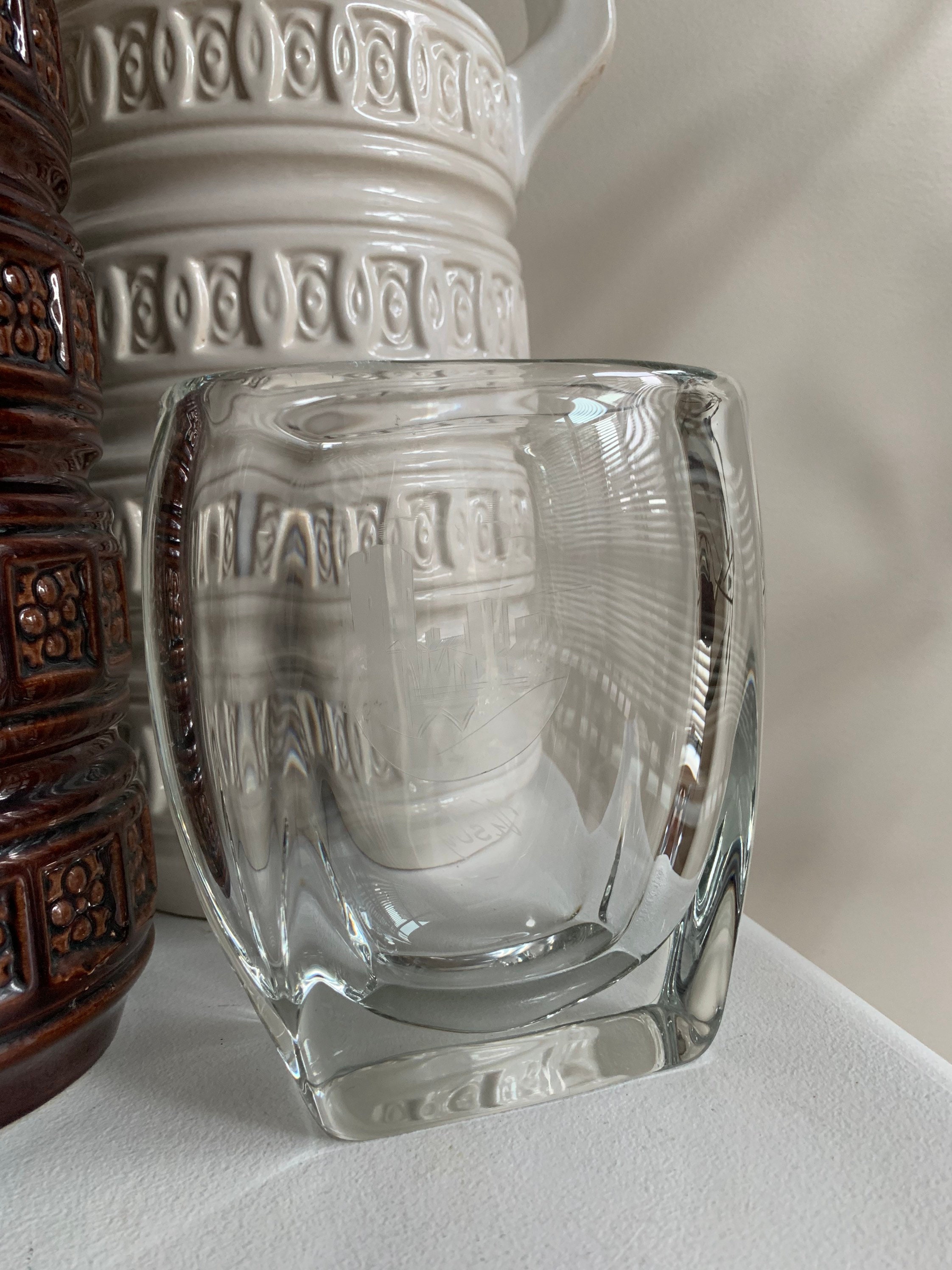 Gorgeous heavy Swedish crystal vase with depiction of castle | Etsy