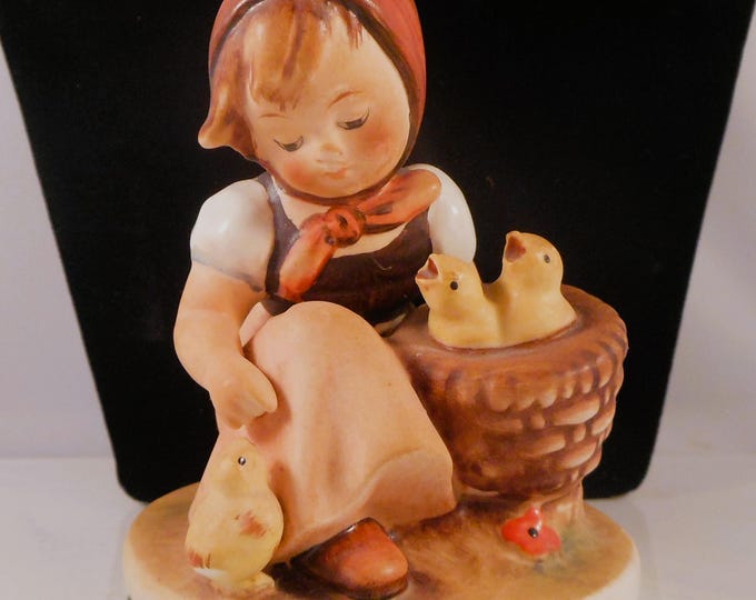 VINTAGE 1940's Goebel Hummel Figurine "chick Girl" #57/0 Transitional TMK-1-2 Crown Mark Plus ...