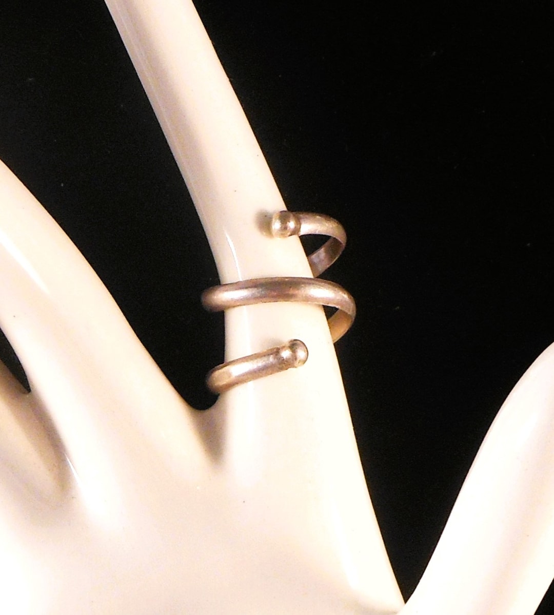 Unique Sterling Silver Spiral Ring - Ring Wraps Around Your Finger ...
