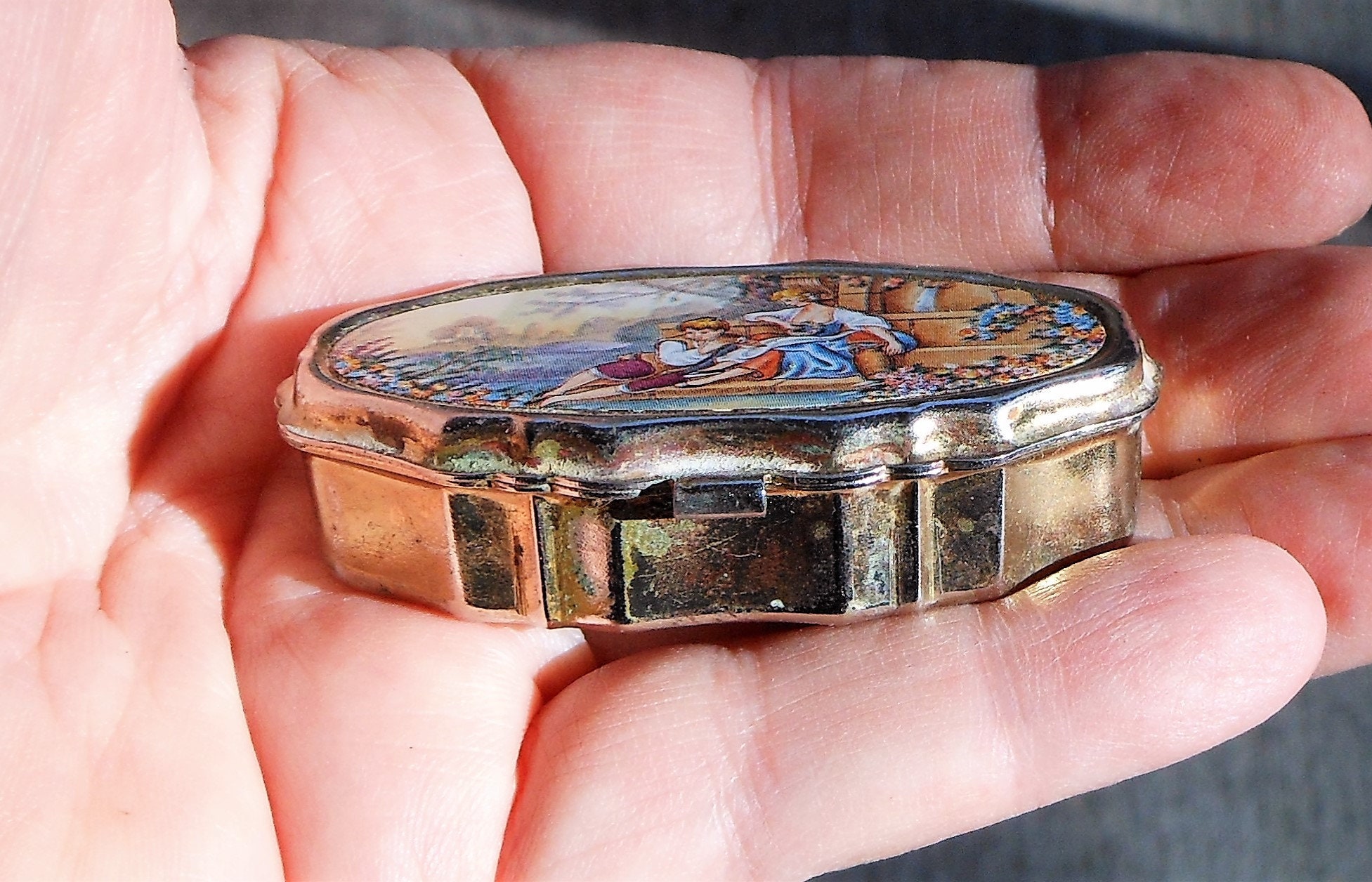 Vintage Little Pill Box With Transfer Print of 18th Century - Etsy