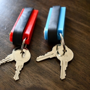 Pinball Flipper Keychain W/ Real Rubber - Customized Gift - Pick Your ...