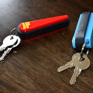 Pinball Flipper Keychain W/ Real Rubber - Customized Gift - Pick Your ...