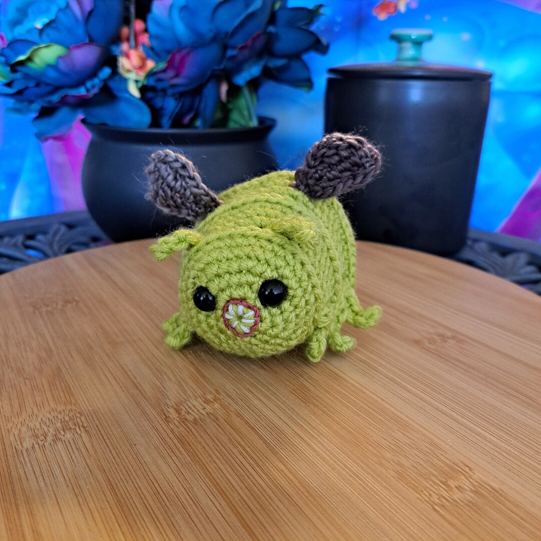 Chubby Bug Amigurumi, Handmade Crochet, Creepy Cute, Cottagecore Decor ...