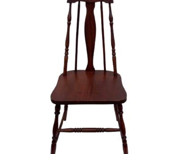 Vintage 1940's • Spindle Taper Back Solid Wood Windsor Chair ...