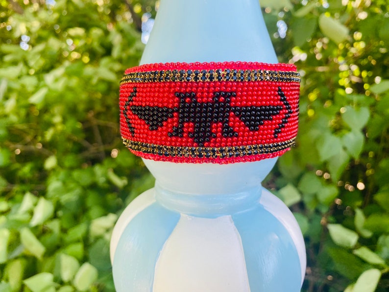 Albanian Hand Beaded Unisex Black and Red Bracelet With Elastic - Etsy