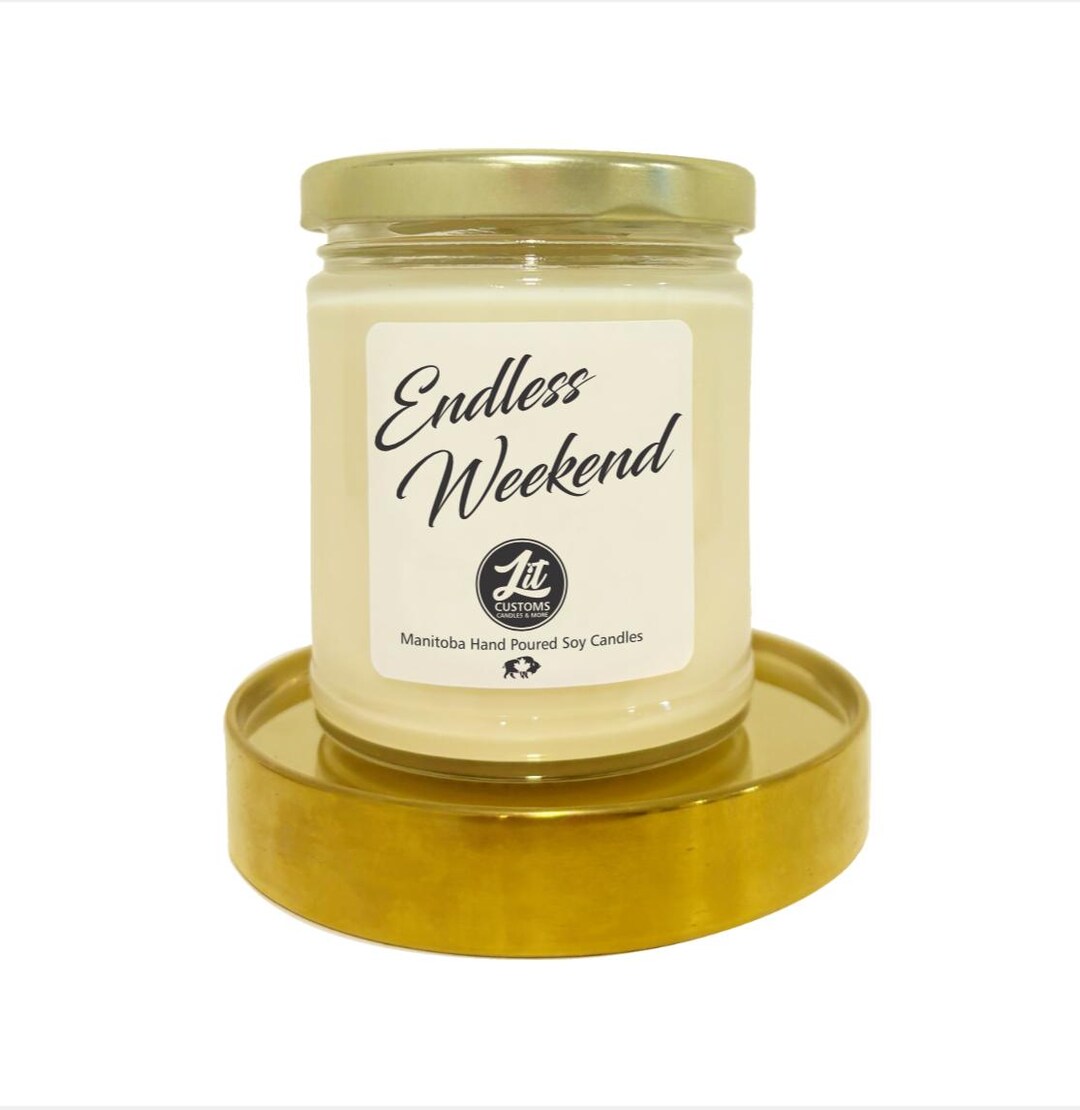 Hand Poured Soy Candle - Endless Weekend - Etsy
