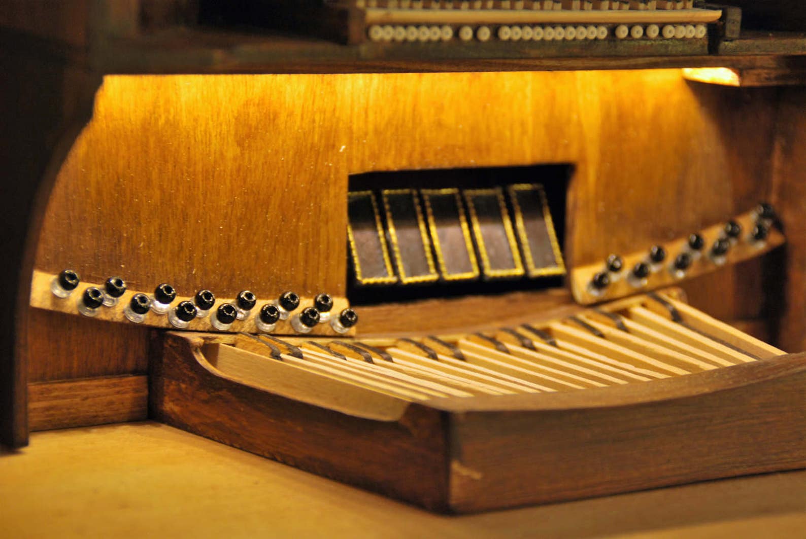 Miniature Organ Model of an Anglo/american Organ Playing Table | Etsy