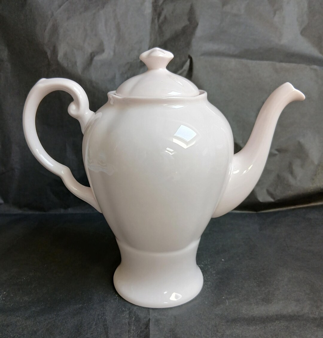 Vintage Tuscan Baby Pink Bone China Coffee Pot / Teapot - Etsy