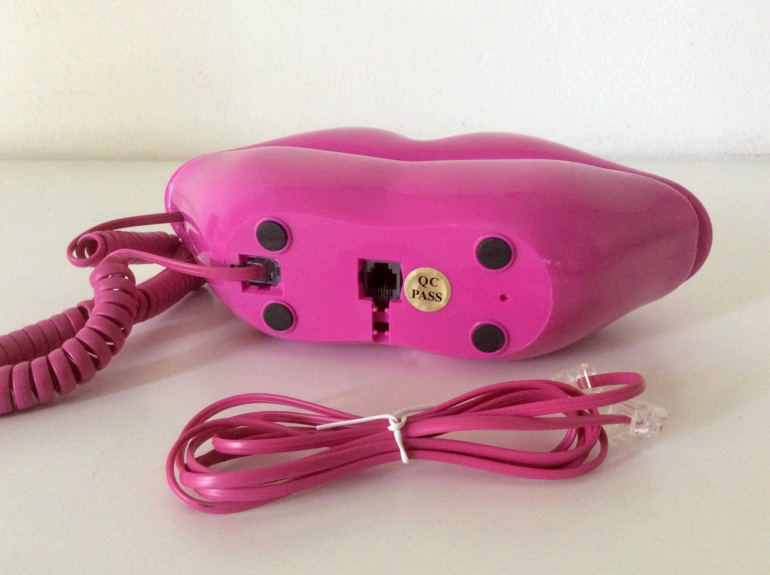 Vintage Hot Pink Lips Phone Vintage Pop Art Pink Lips Dial | Etsy