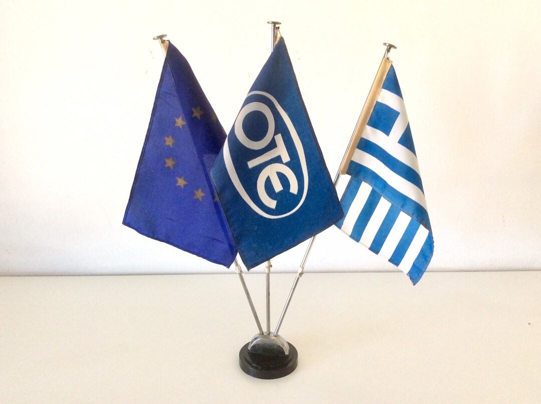 Vintage Desk Top Flags. - Etsy