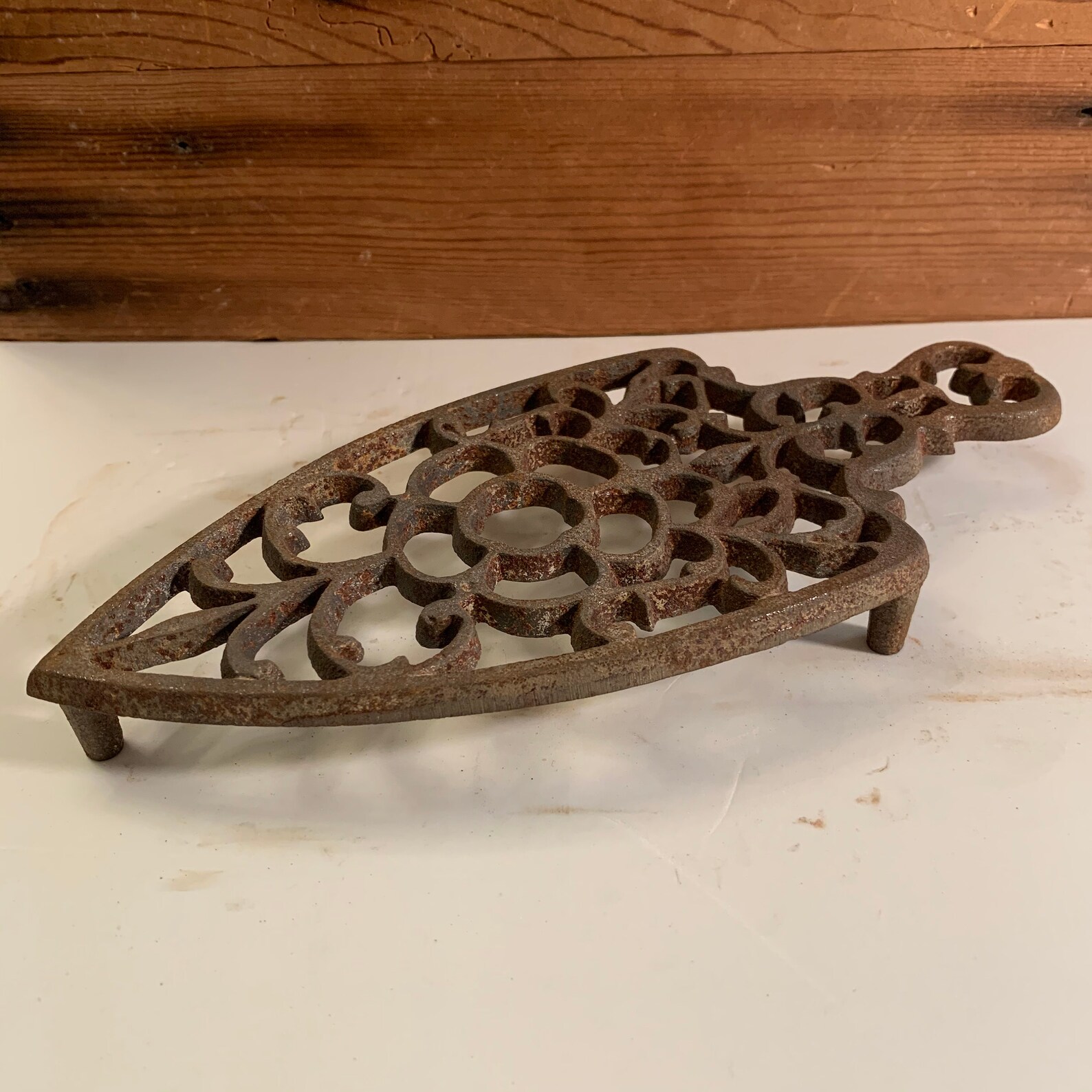 Large, Footed Vintage Cast Iron Trivet Primitive Kitchen Rustic Décor ...
