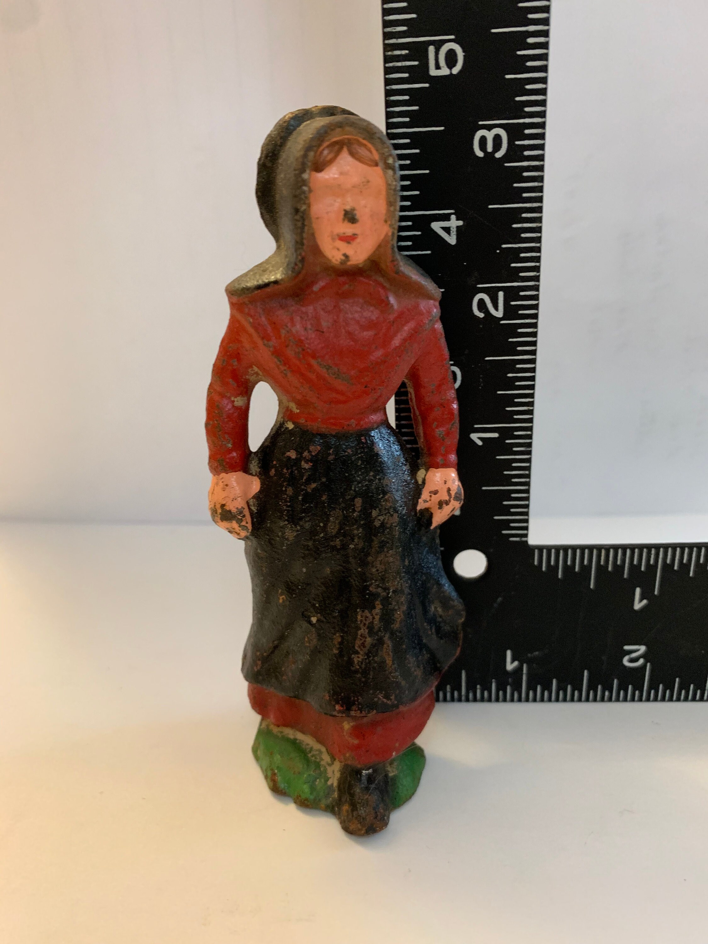 Vintage Cast Iron Pilgrim/amish Woman Statue Rustic Décor - Etsy