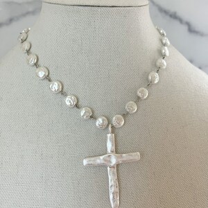 Pearl Cross Necklace Vintage Porcelain Glass Pearl Pearl Beaded Chain ...