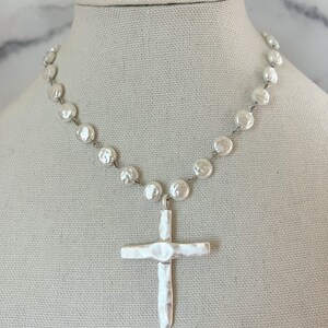 Pearl Cross Necklace Vintage Porcelain Glass Pearl Pearl Beaded Chain ...
