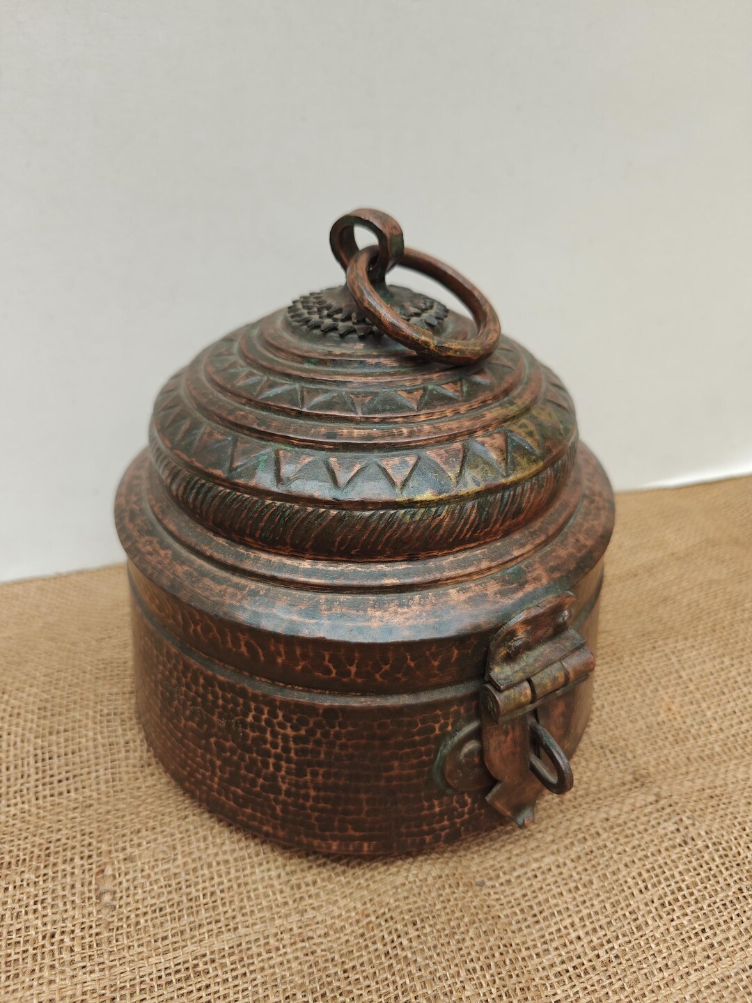 Vintage Copper Chapatti Box Oxidized Decorative Metal Tableware ...
