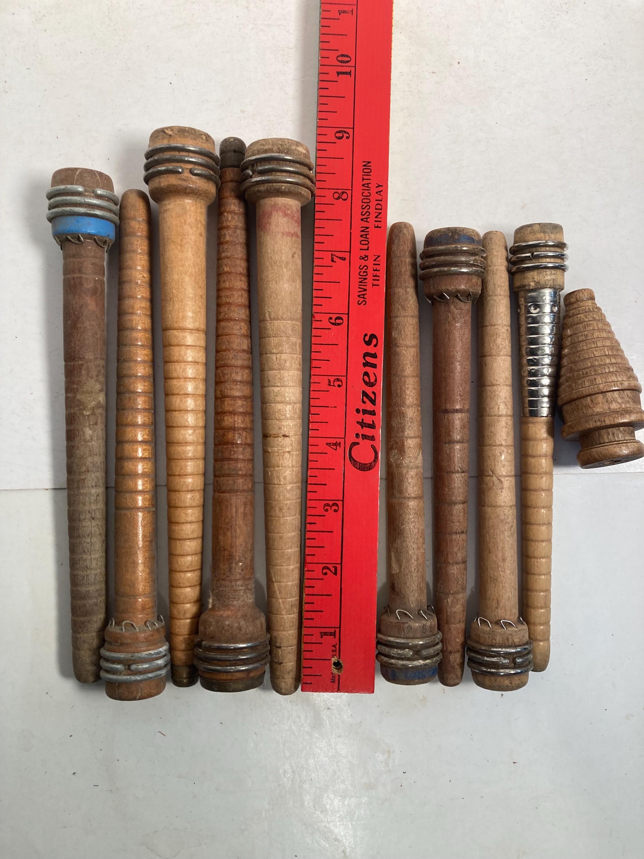 Vintage Wood Bobbins: 3