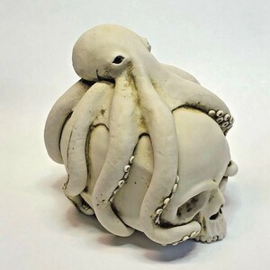 Artist Neil Eyre Eyredesigns Sealife Ocean Ghost Octopus on Skull ...