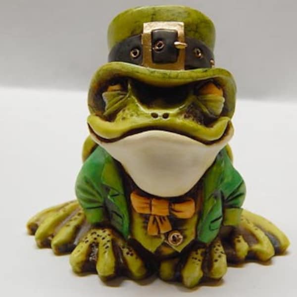 Frog With Top Hat Ornament - Etsy