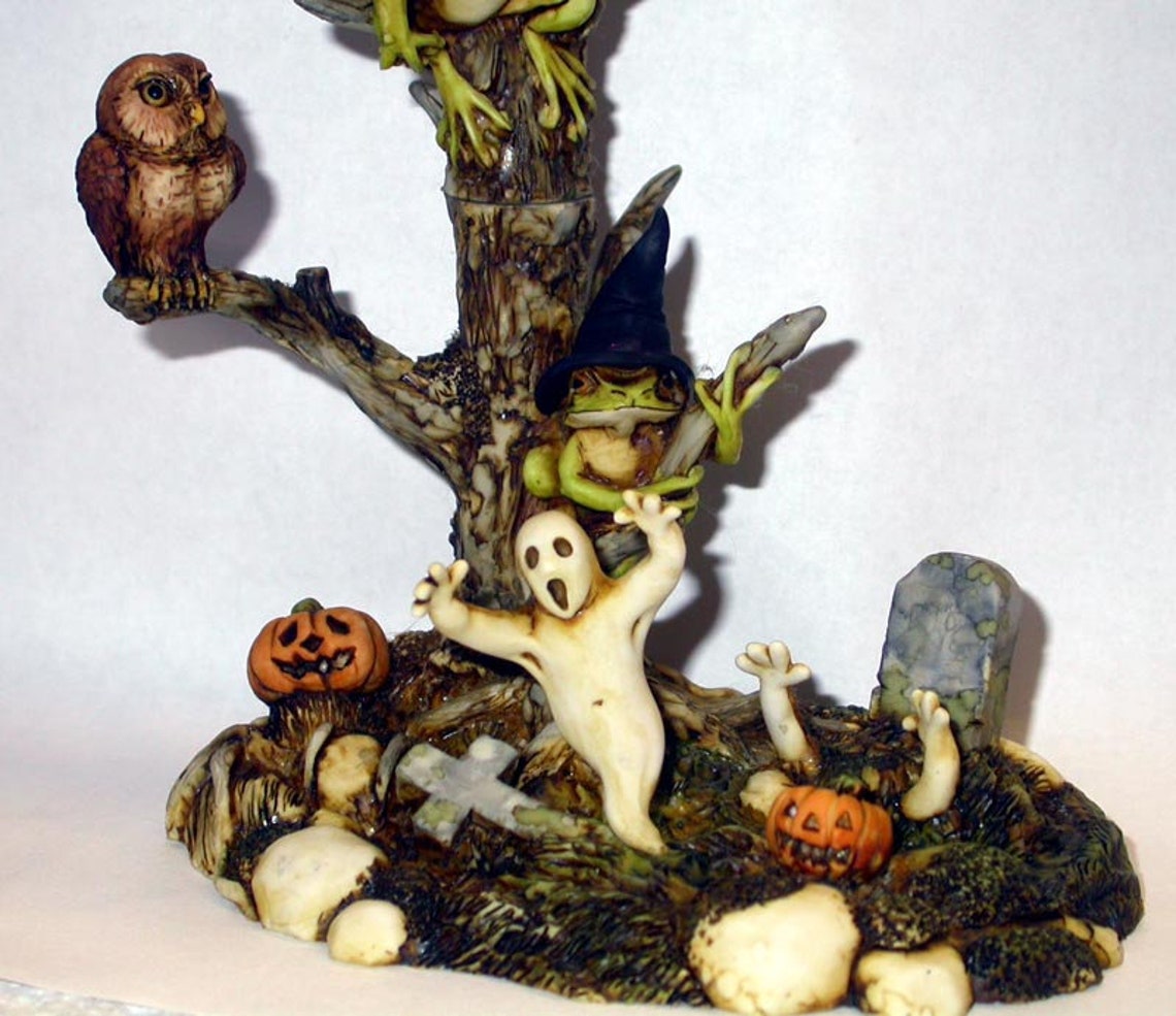 Neil Eyre Artist Eyre Designs Halloween Haunted Tree Witch Hat Frog ...