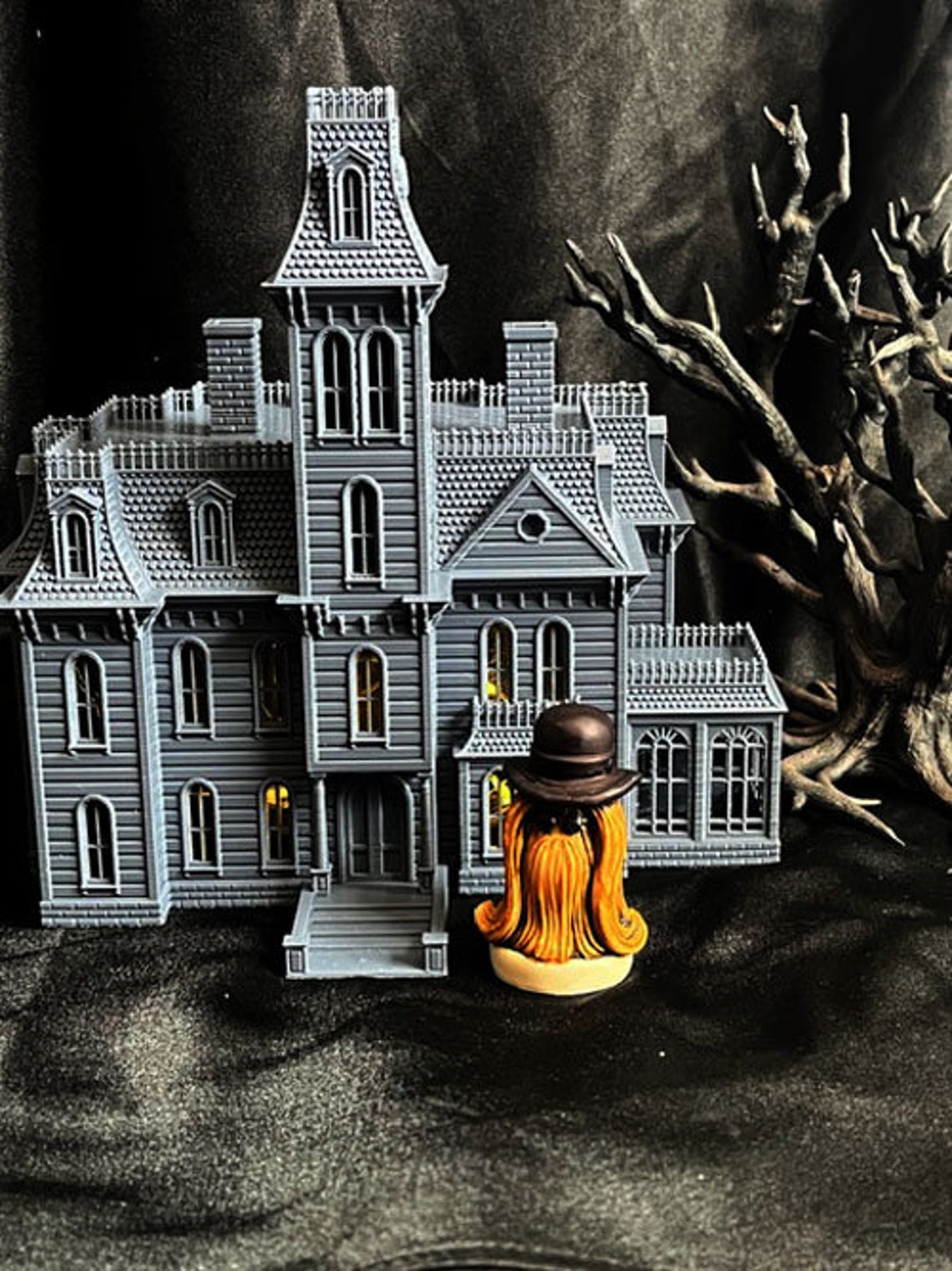 Neil Eyre Eyre Designs Halloween Horror Inspired Fan Made Hairy It Top ...