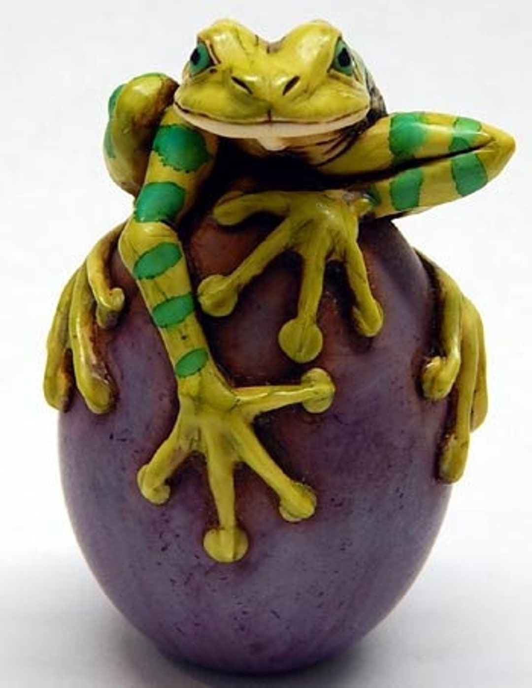 Artist Neil Eyre Eyredesigns Easter Egg Pastel Purple Teal Spotted ...