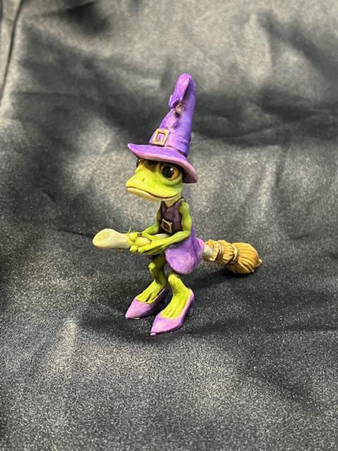 Artist Neil Eyre Eyredesigns Halloween Witch Hat Flying Broom ...